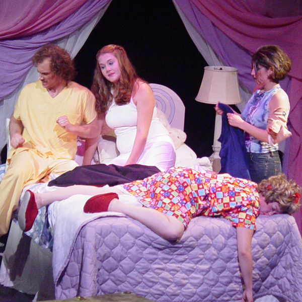 “FUDDY MEERS” PRODUCTION PHOTOS | Theatre