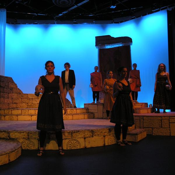 “MEDEA” PRODUCTION PHOTOS | Theatre