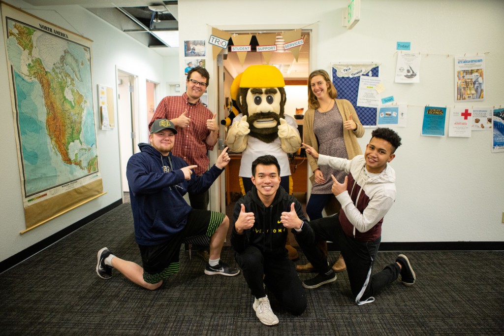 EOU and PSU Host Joint Alumni Social in Pendleton | Eastern Oregon ...