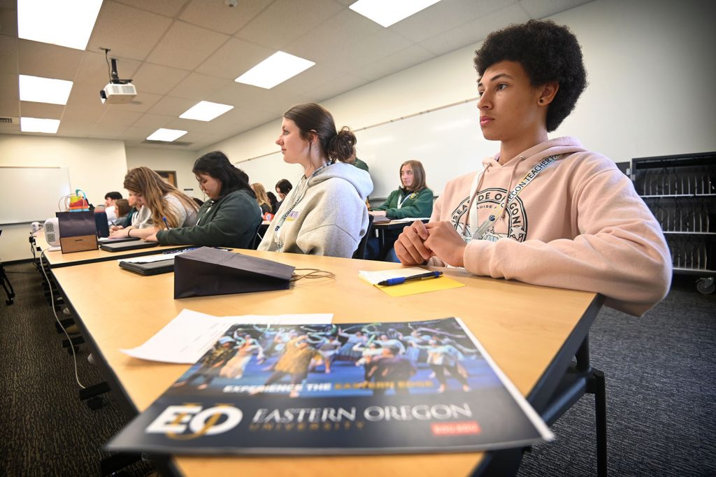 63 High School Students Visit Eastern Oregon University as Part of ...
